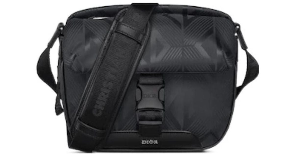 Dior Explorer Messenger Pouch in Black for Men | Lyst UK