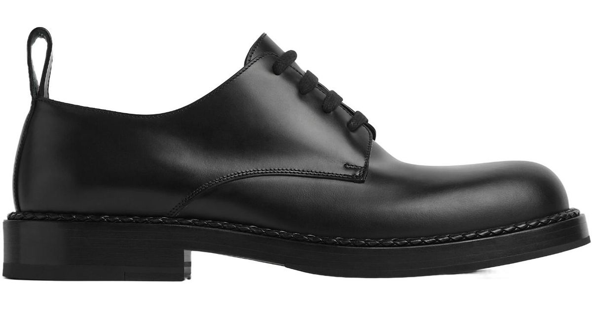 Bottega Veneta Strut Lace Leather Shoes in Black for Men | Lyst
