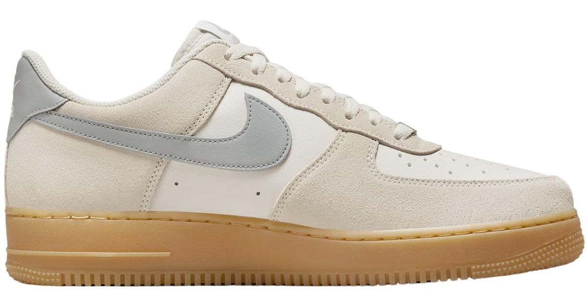 Nike Air Force 1 07 Lv8 Logo Patch Sneakers in White for Men | Lyst