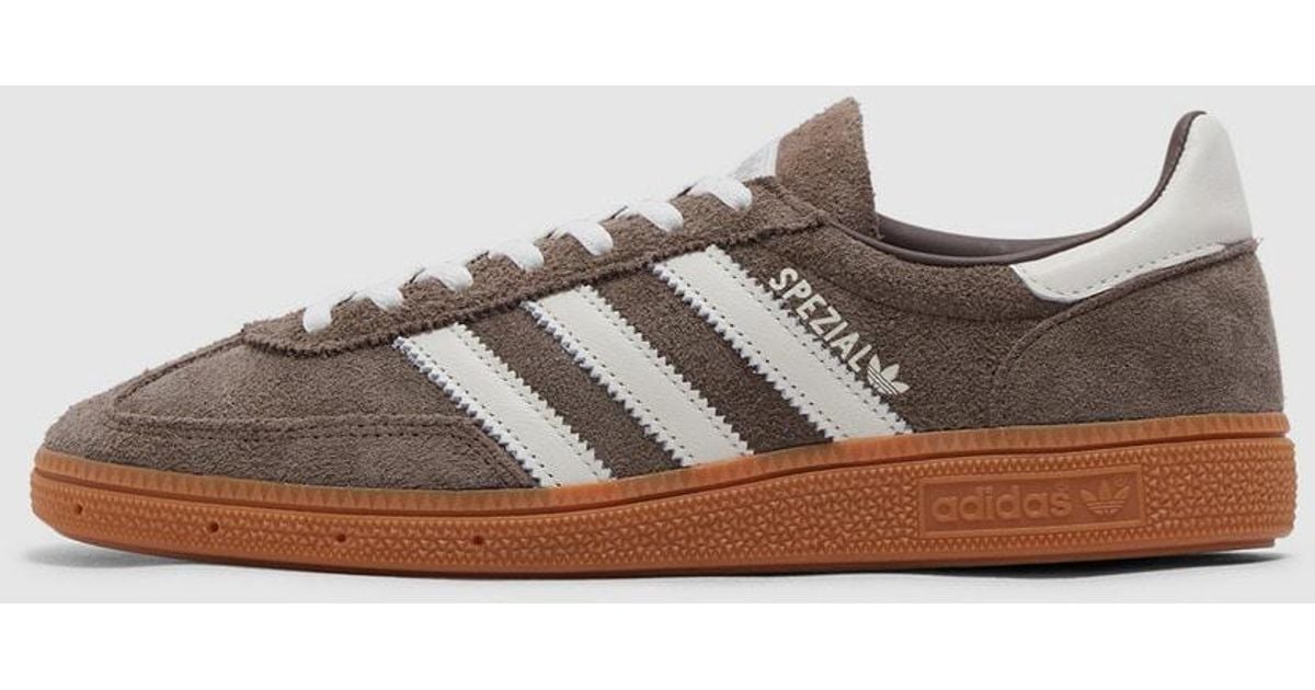 adidas Handball Spezial Sneaker (Earth Strata/Off/Gum in Brown | Lyst