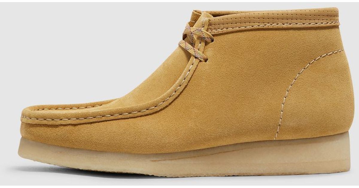 Clarks Wallabee Boot in Natural for Men | Lyst