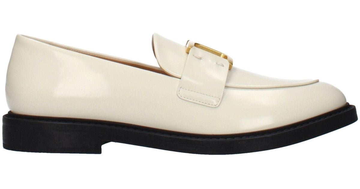 Chloé Eggshell Leather Loafers in White | Lyst
