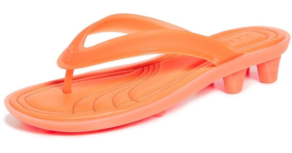 PUMA X Fenty Cat Cleat Jelly Sandals in Orange | Lyst