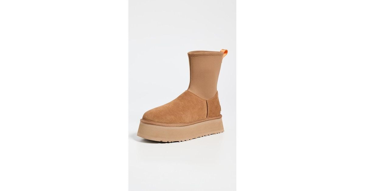 UGG Classic Dipper Boots in White | Lyst