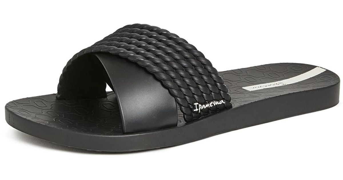 Ipanema Street Slides in Black | Lyst