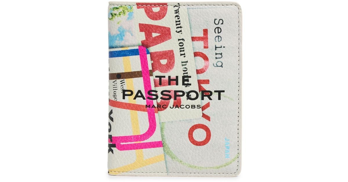Marc Jacobs The Tourist Leather Passport Case in Red | Lyst