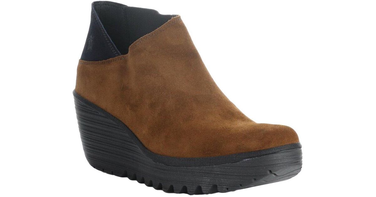 Fly London Yego Suede Boot in Brown | Lyst