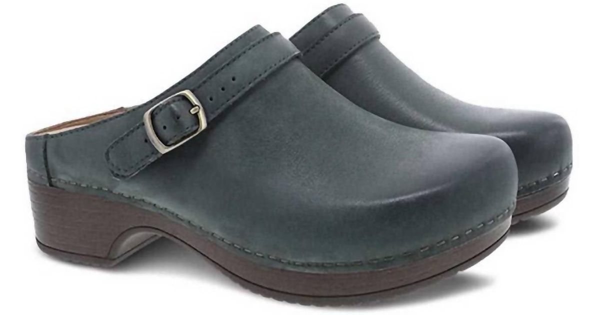 Dansko Berry Nubuck Clogs in Gray | Lyst