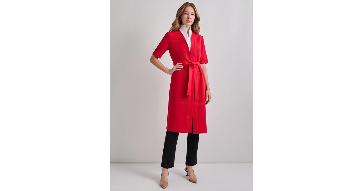 Misook Short Sleeve Belted Stretch Crepe Duster in Red | Lyst