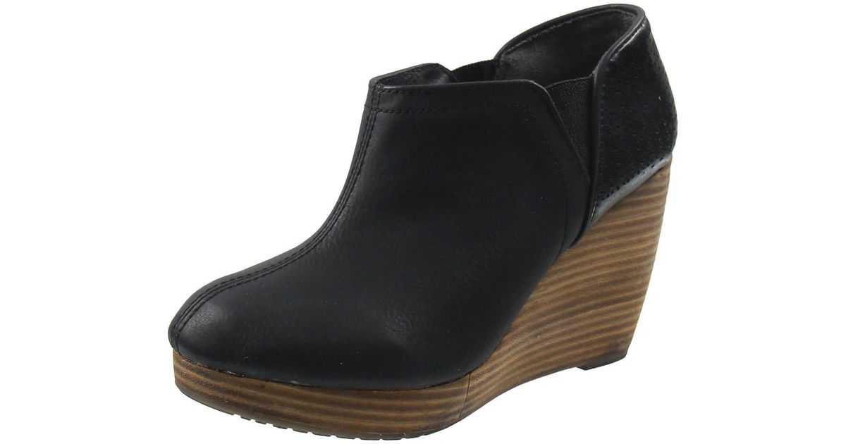 Dr. Scholls Harlow Faux Leather Wedge Shooties in Black | Lyst