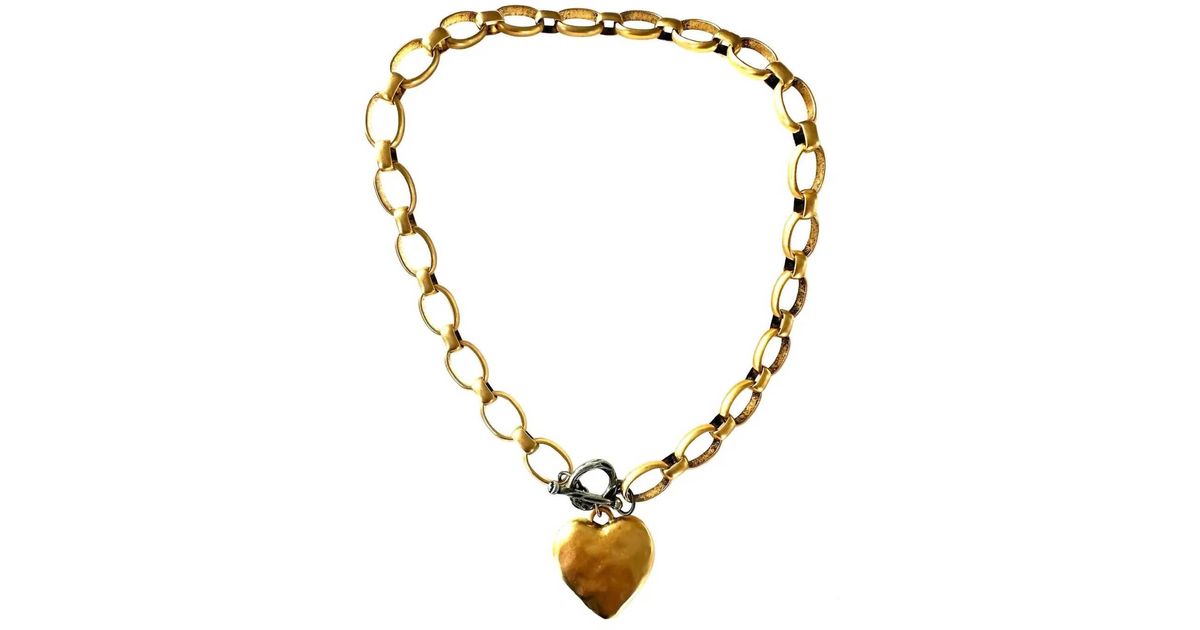 CV Designs Sweetheart Puffy Heart Necklace in Metallic | Lyst