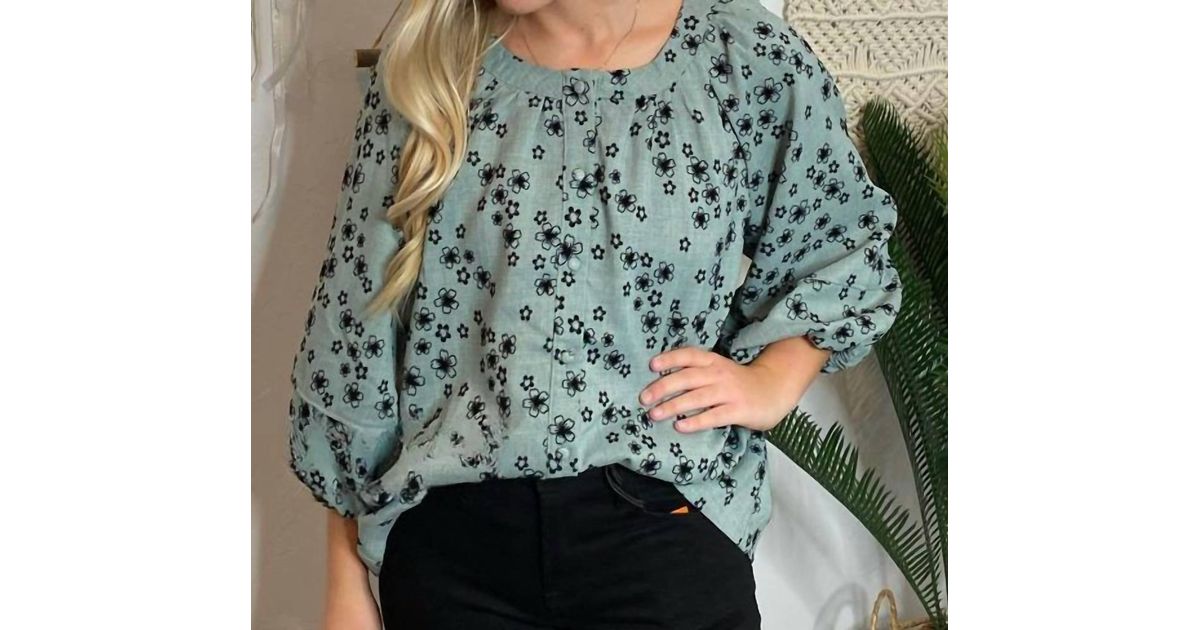 Hayden LA Button Up Top With Flowers in Gray | Lyst