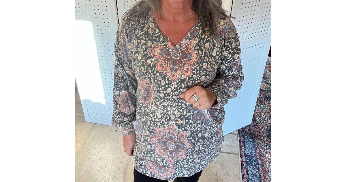 Sew In Love Boho Beginnings Top in Gray | Lyst