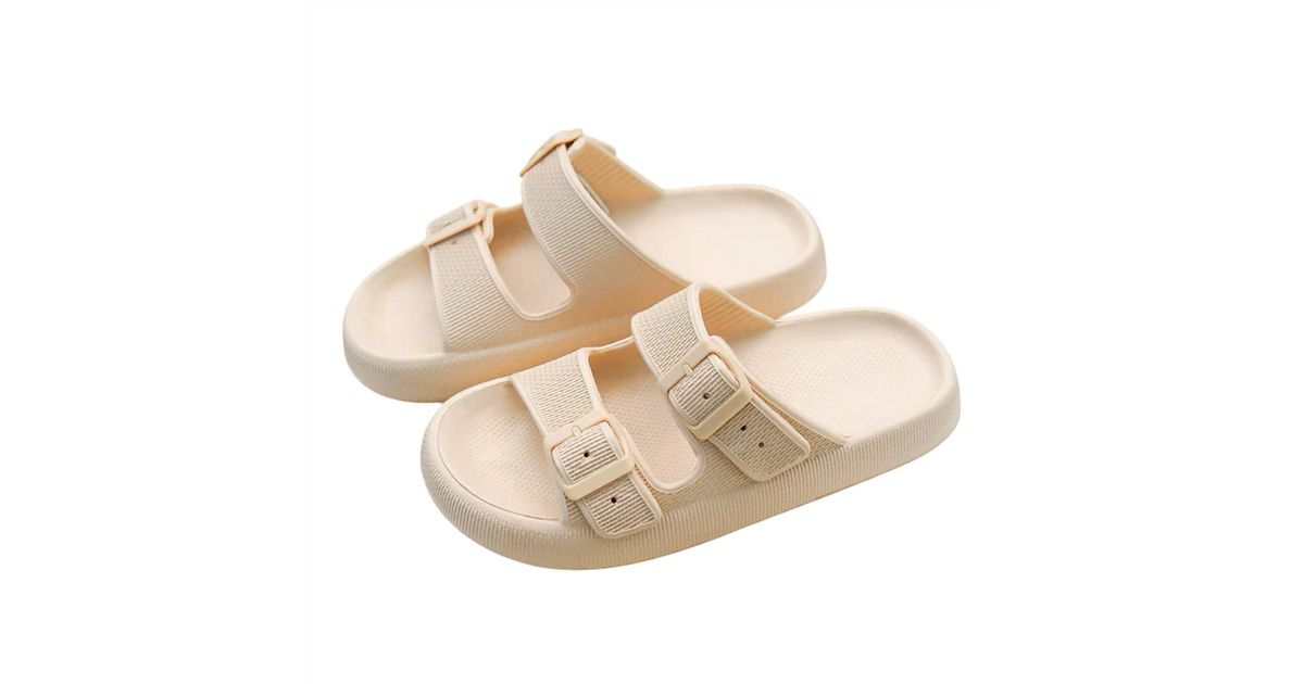 Cloud Slides Sandals in Natural | Lyst