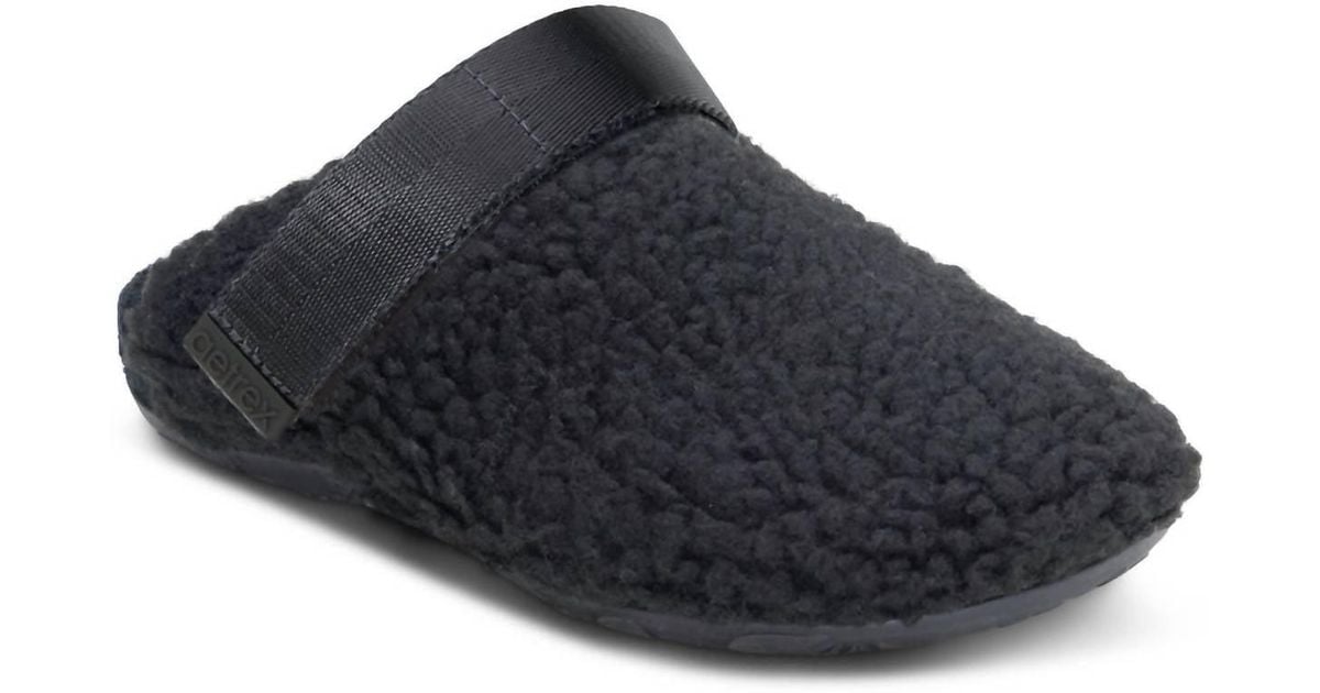 Aetrex Millie Slippers in Blue | Lyst