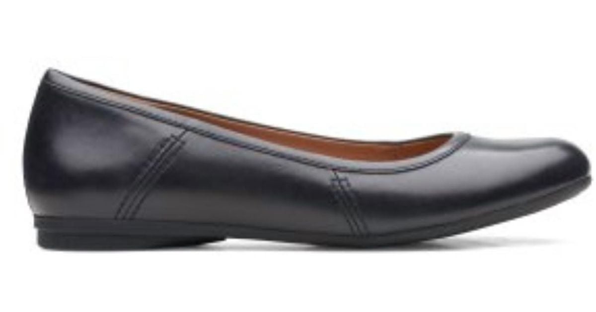 Clarks Canebay Plain Ballet Flat in Black | Lyst