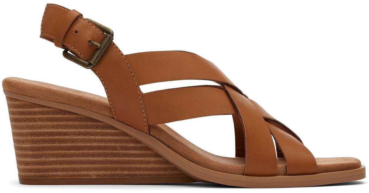 TOMS Gracie Tan Leather Wedge Sandals in Brown | Lyst