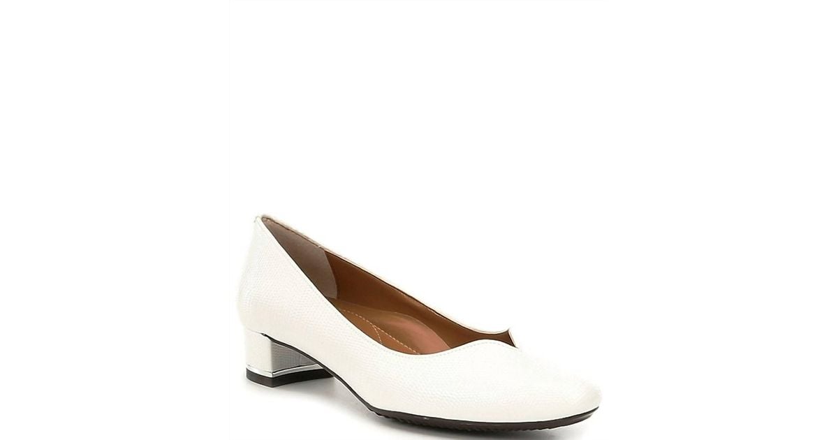J. Reneé Bambalina Lizard Print Pumps in Natural | Lyst