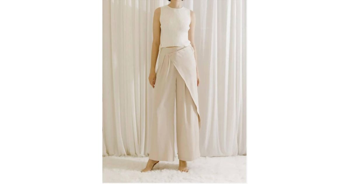 Storia Wrap Side Trousers in Natural | Lyst