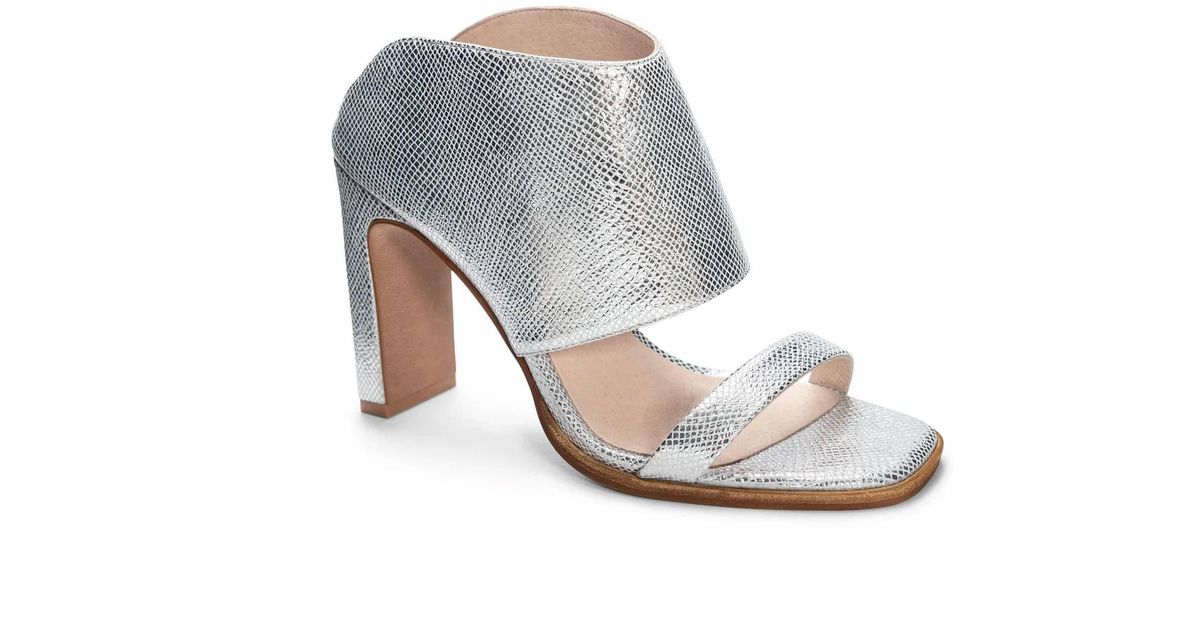 42 GOLD Scaly Metallic Slide With Ankle Cuff in Gray | Lyst