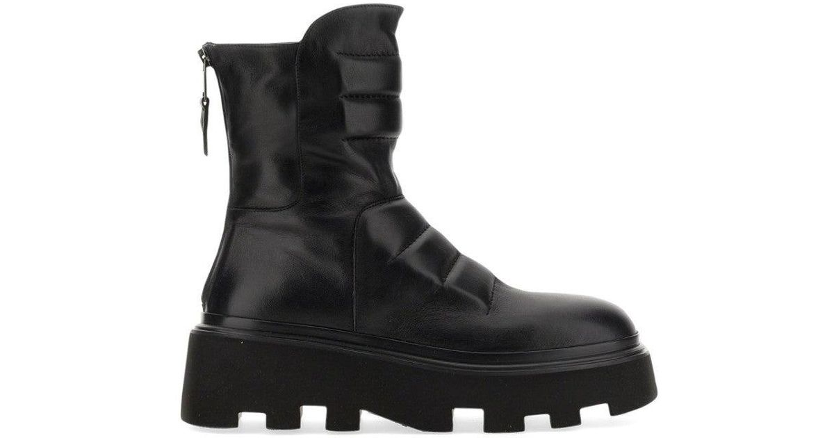 Elena Iachi Chunky Leather Boot in Black | Lyst