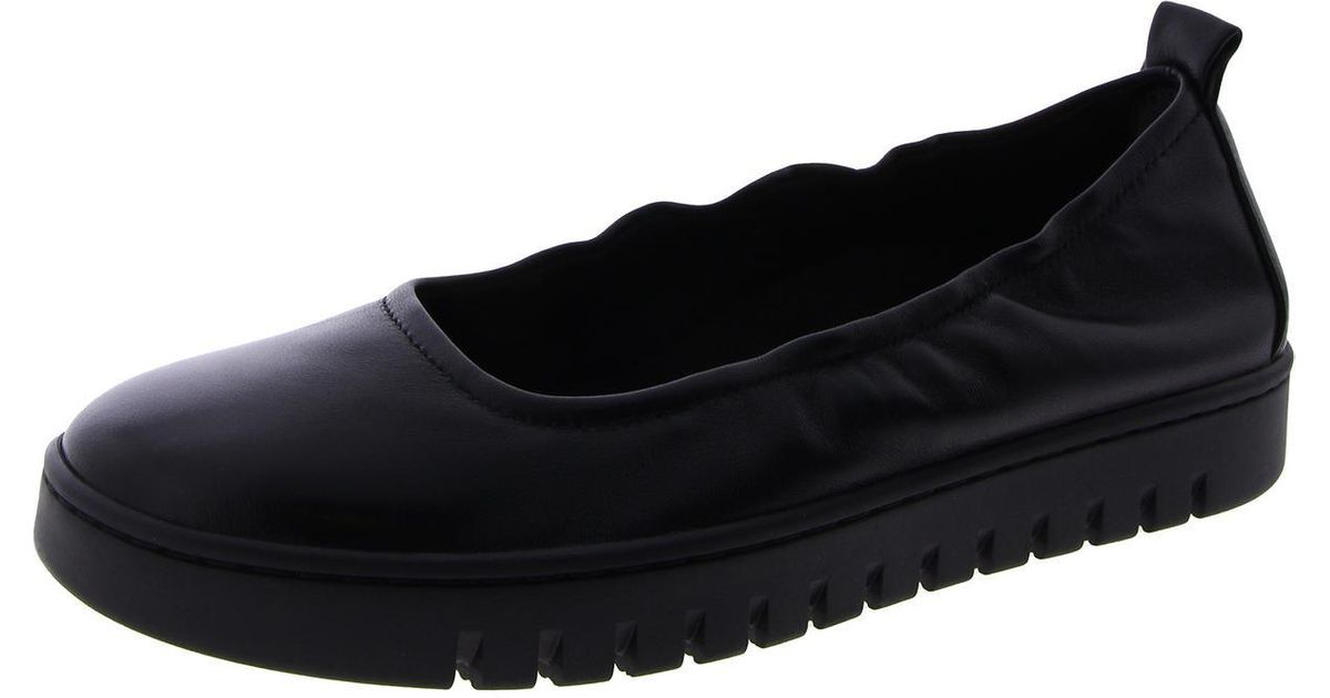 Vionic Uptown Cushioned Footbed Leather Ballet Flats in Black | Lyst