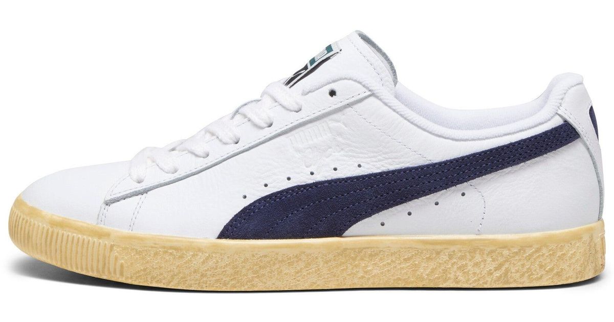 PUMA Clyde Vintage Sneakers in Blue | Lyst