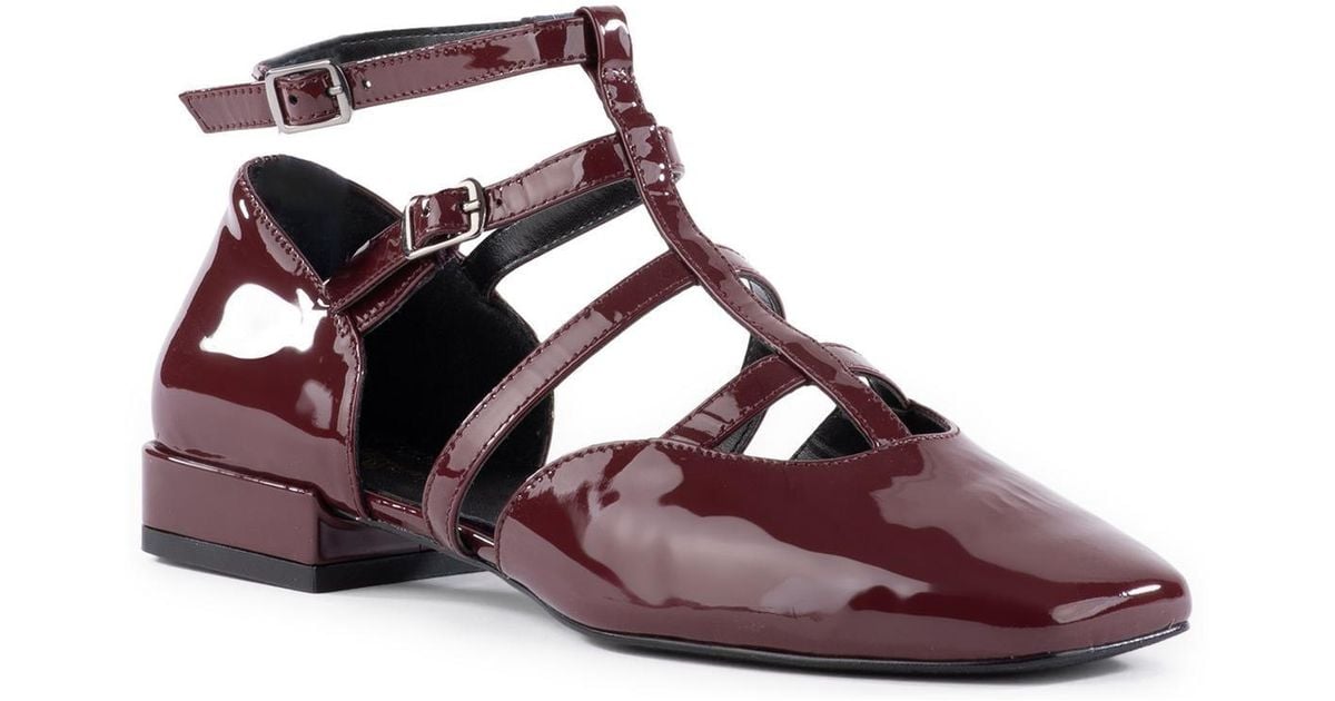 Seychelles Kissing Booth Block Heel Patent Leather Ankle Strap in Brown ...