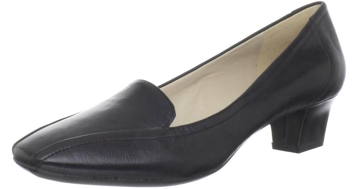 Naturalizer Fuller Pump in Blue | Lyst