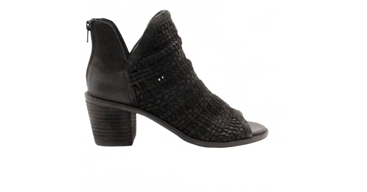 Sbicca Anton Hand Woven Shoe in Black | Lyst