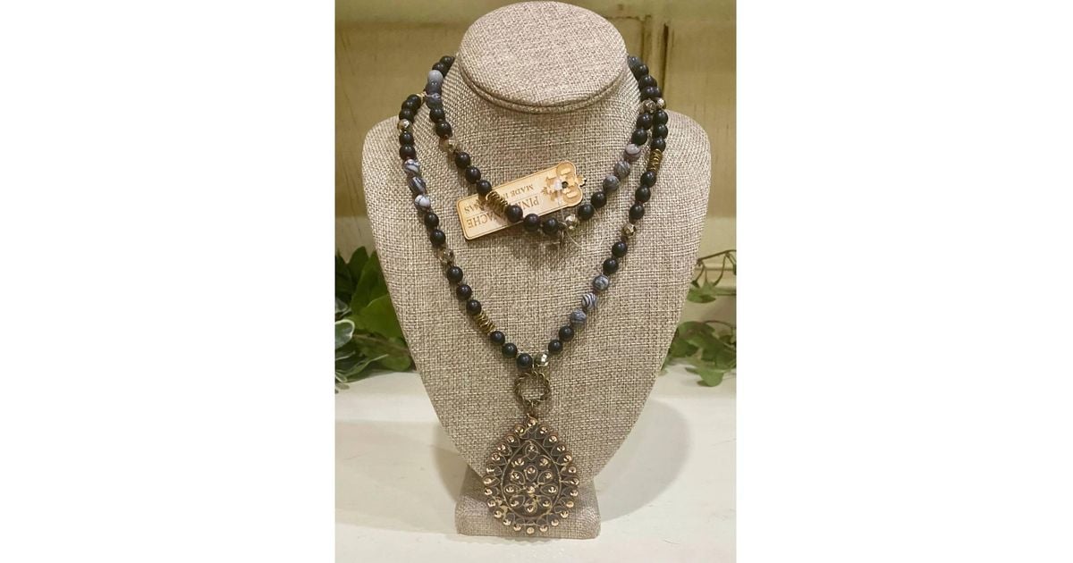 Pink Panache Santa Fe Sparkle Teardrop Beaded Necklace in Green | Lyst