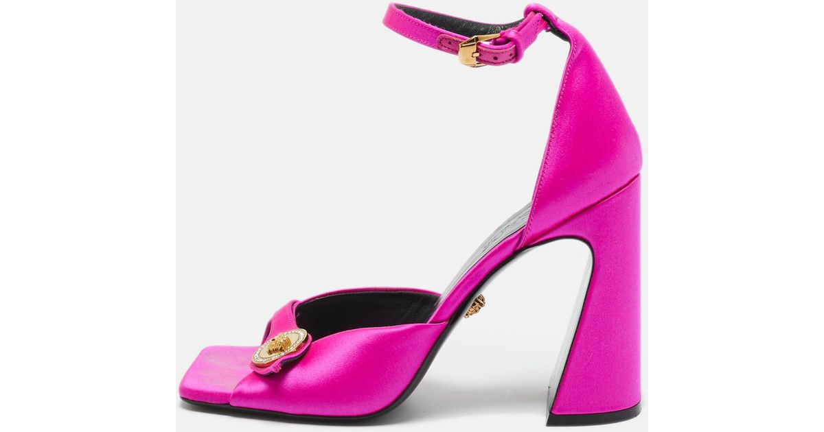 Versace Satin Medusa Block Heel Ankle Strap Sandals in Pink | Lyst