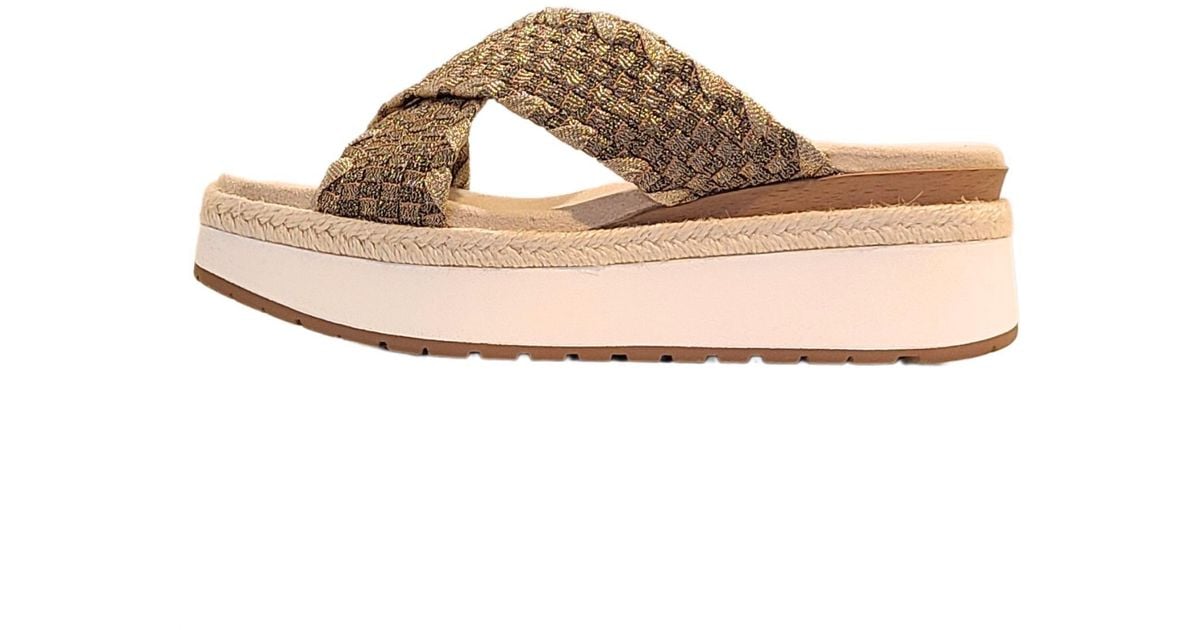 Vaneli Eppie Platform Sandal in Metallic | Lyst