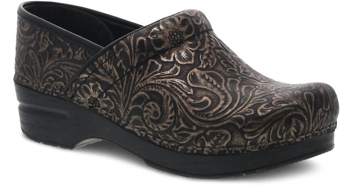 Dansko Professional Clog in Black | Lyst
