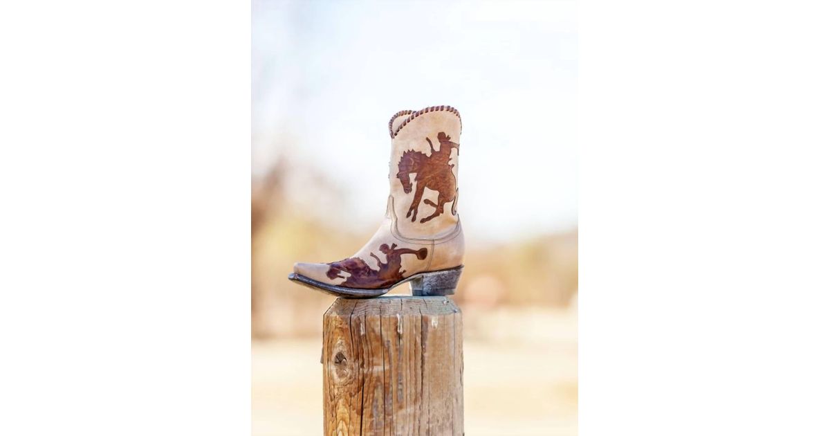 Old Gringo Cowboy Up Boot in Natural | Lyst