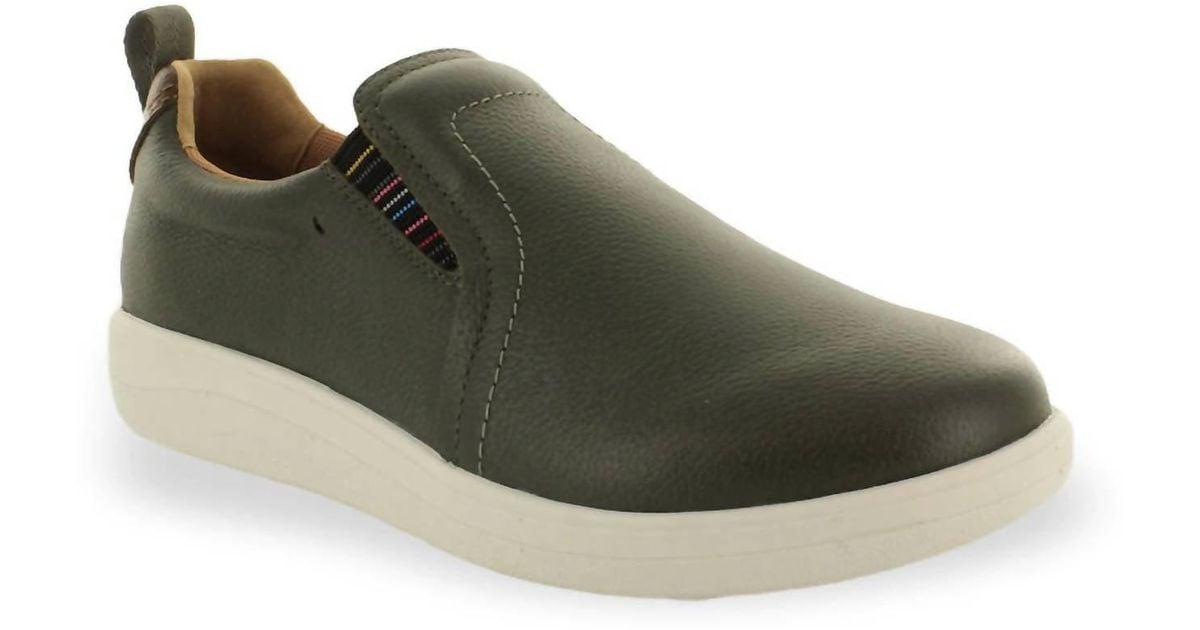 Strive Valerie Sneaker in Green | Lyst