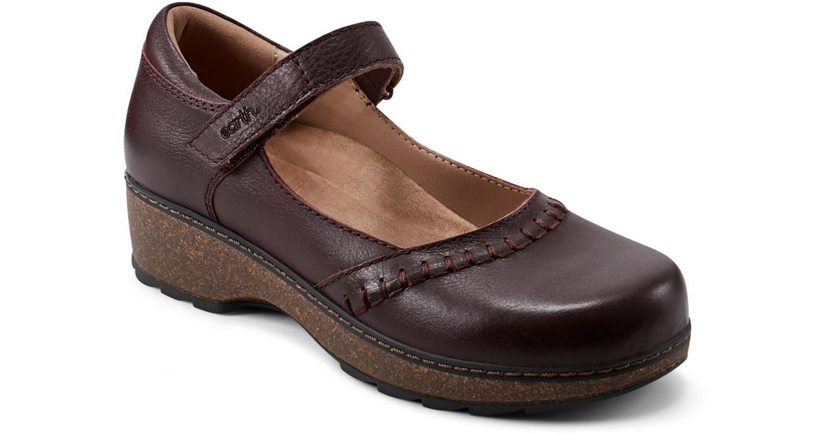 Earth Kalece Adjustable Leather Mary Jane Heels in Brown | Lyst