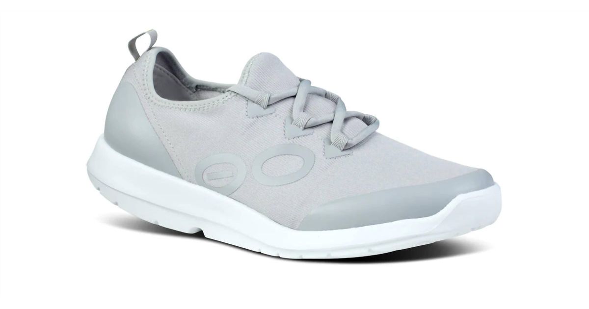 OOFOS Sport Shoe in Black | Lyst