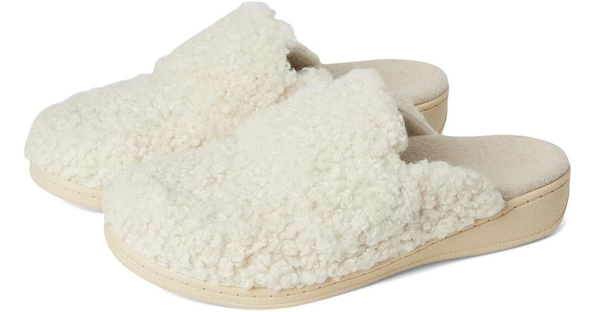 Vionic Gemma Ii Mules Cream Faux Shearling Slippers Gal1465 in White | Lyst