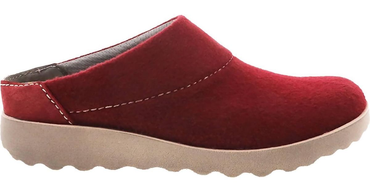 Dansko Lucie Shoes in Red | Lyst