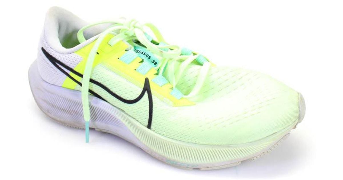 Nike Mesh Textured Round Toe Lace-Up Tied Running Sneakers in Green | Lyst
