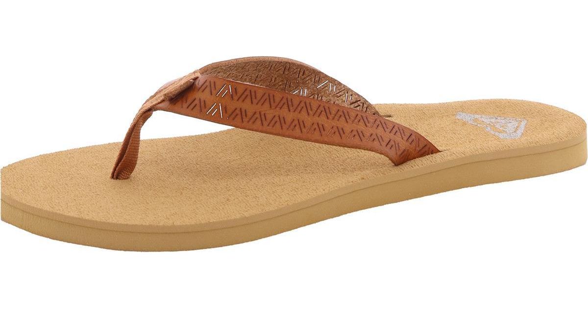 Roxy Laser Cut Flip-Flops in Brown | Lyst