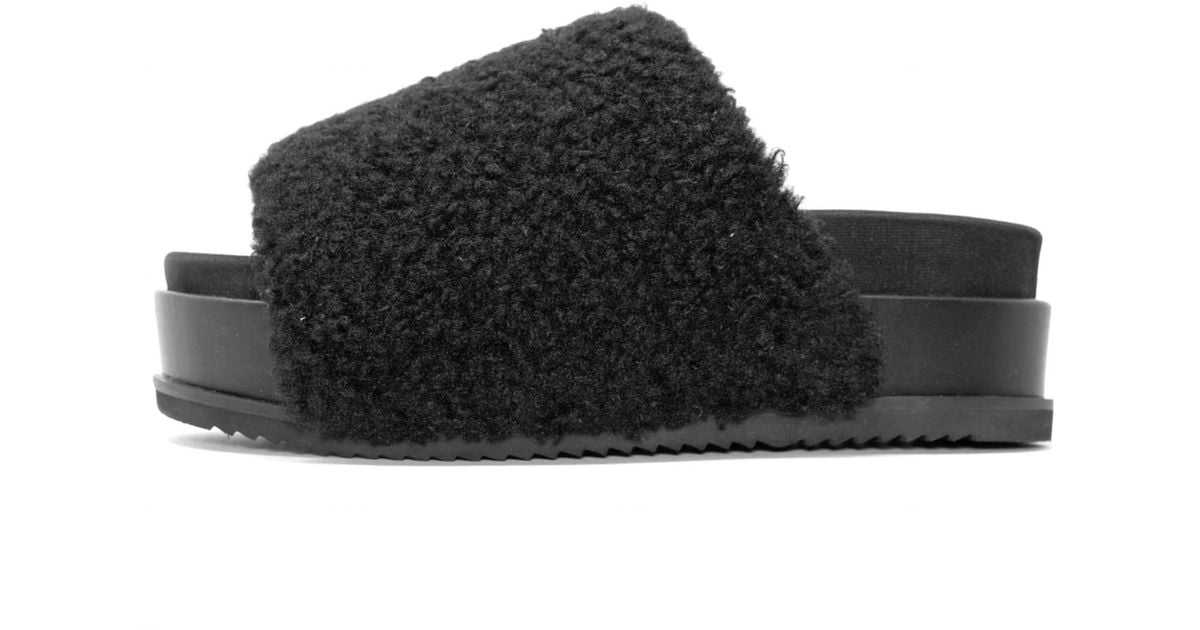 Roam Fuzzy Platform Slides in Black | Lyst