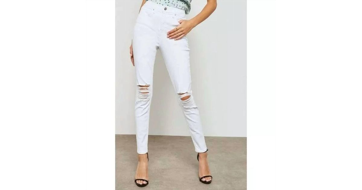 TOPSHOP High Rise Ripped Jamie Moto Skinny Jeans in White | Lyst