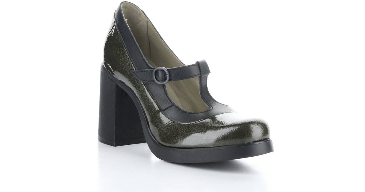 Fly London Seif T-Strap Pump in Gray | Lyst