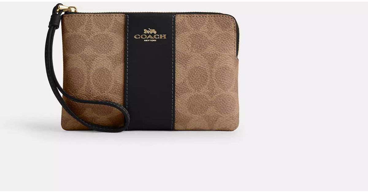 COACH Corner Zip Wristlet in Black | Lyst