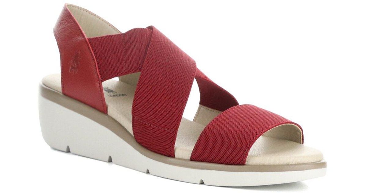 Fly London Noli Leather Wedge Sandal in Red | Lyst