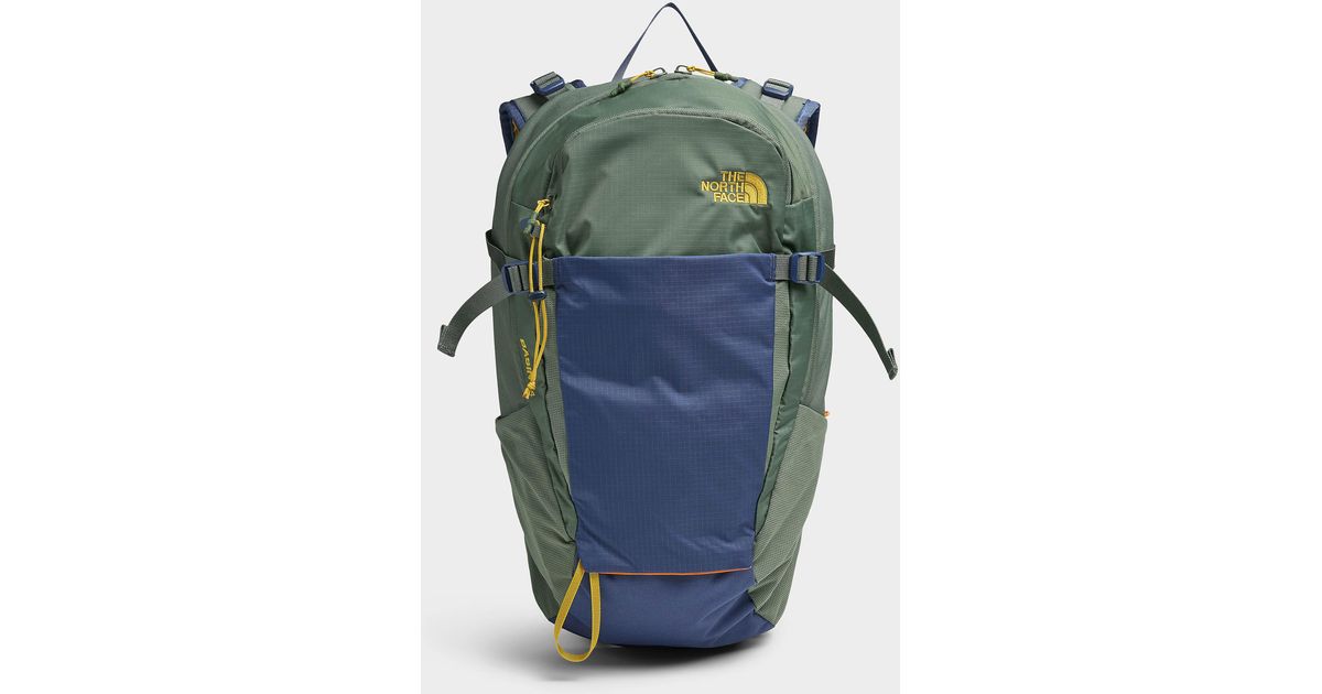 The North Face Basin 24 L Backpack in Blue | Lyst