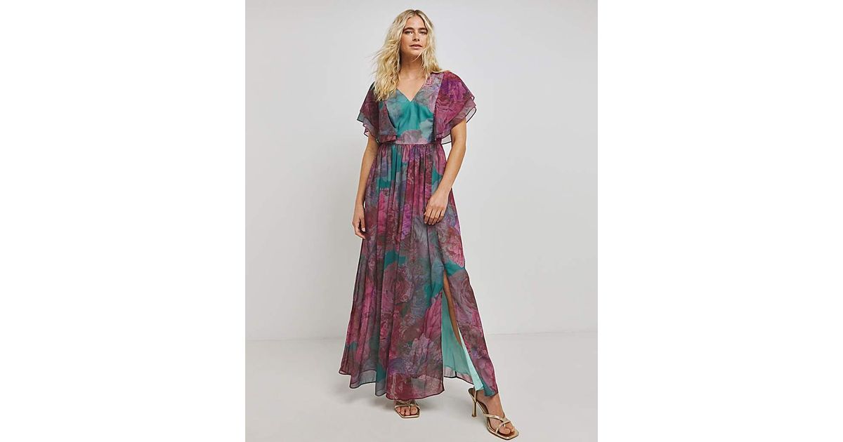 Chi Chi London Chi Chi Flutter Sleeve Floral Maxi Dress in White | Lyst UK
