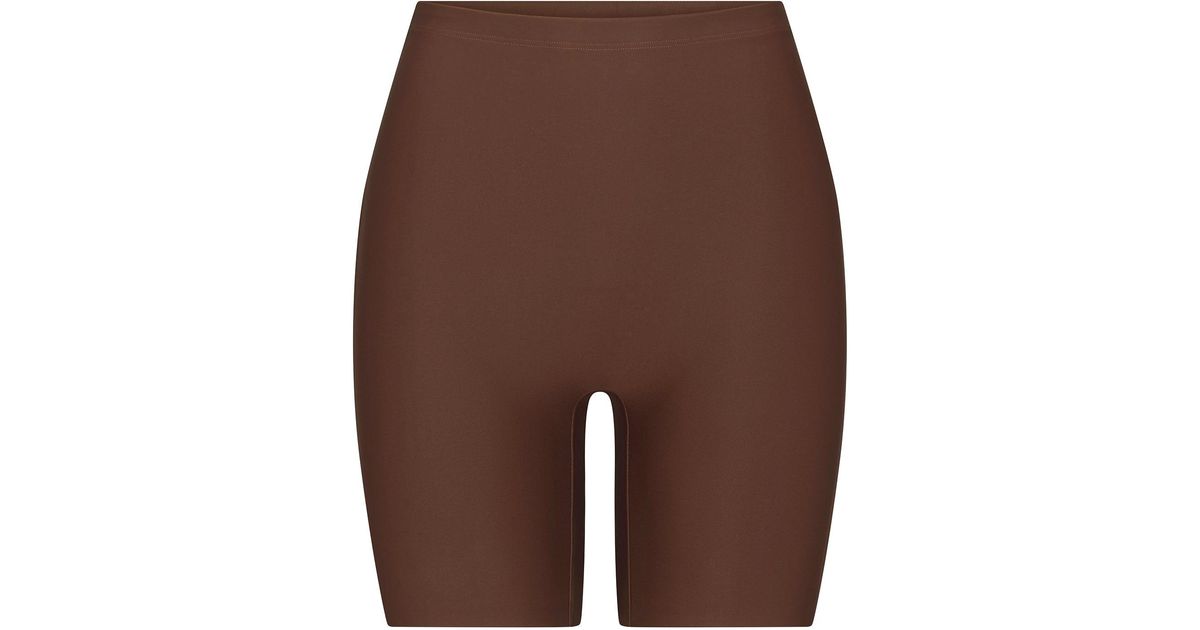 Skims Butt Enhancing Padded Short in Brown | Lyst